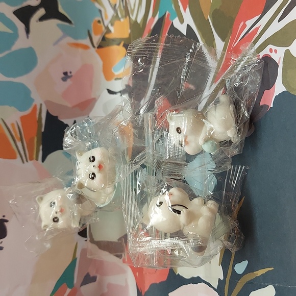 Resin | Accents | 4 Mini Cats Kitties Figurine Set | Poshmark